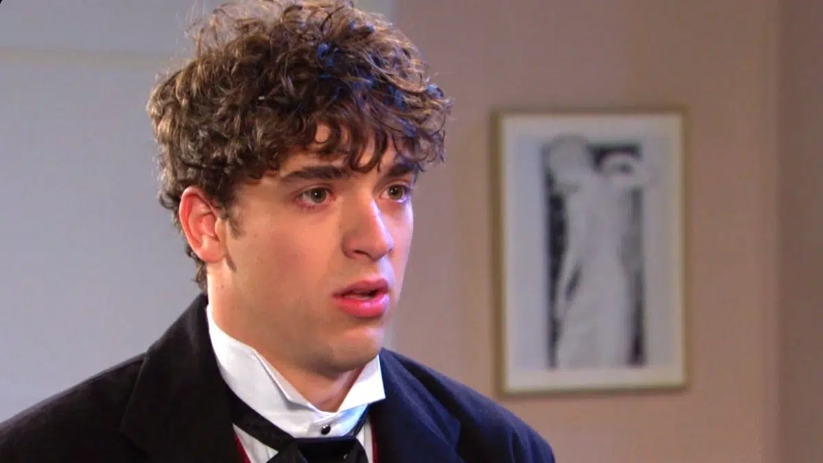 Days of Our Lives: Sophia’s Baby Daddy Is Finally Revealed